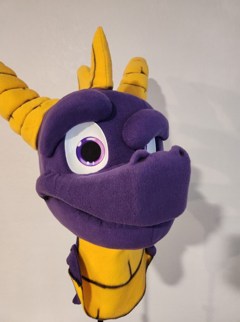 Fleece mascot head *MADE-TO-ORDER* – Willow Creative